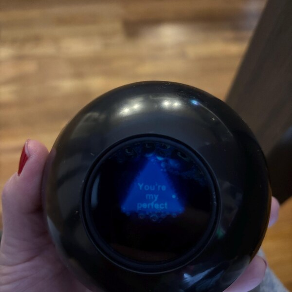 CUSTOM Answers in a Fortune Telling 8 Ball - Etsy