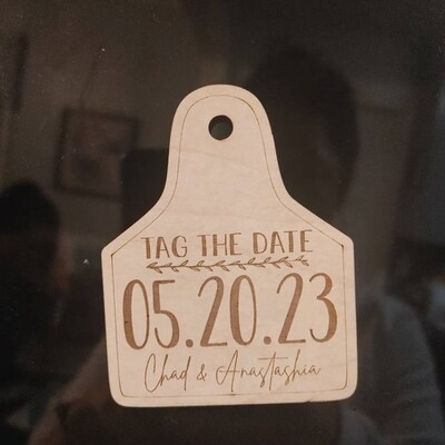 Rustic Wooden Table Number Tag // Farmhouse Style // Wedding - Etsy