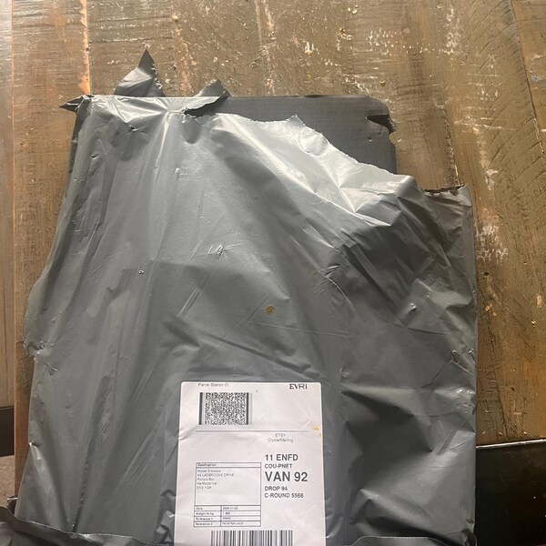 200 X F6 Purple Coloured Postal PIP Die Cut Cardboard Packaging Mailing ...