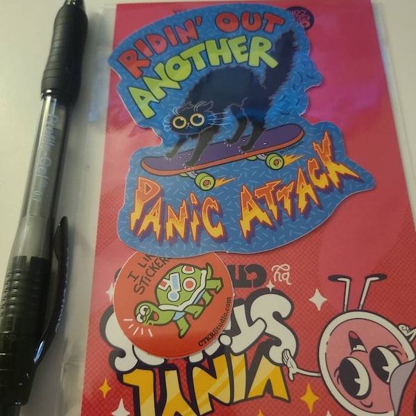 VS067 Worm on a String Medusa Vinyl Sticker / Y2K Kidcore Aesthetic ...