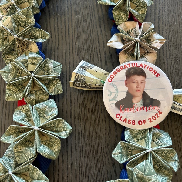 Custom Grad Buttons 2024 Graduation Class of 2024 Congratulation Family ...