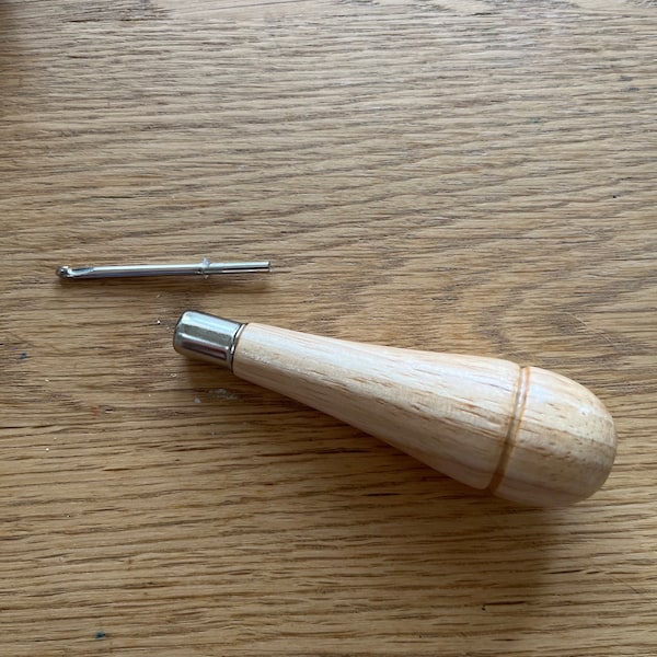 Wooden Rug Hook Tool for Primitive Rug Hooking and Rug Making - Free ...