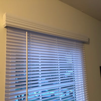 Tailorview, 3 1/4h Faux Wood Crown Valance ONLY FOR Venetian Style ...