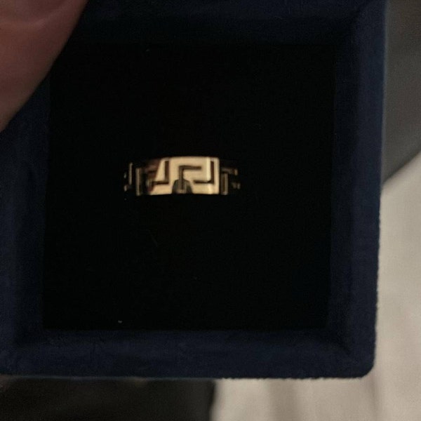 14K Solid Gold Greek Key Ring, Labyrinth Ring, Gold Meander Symbol Ring ...