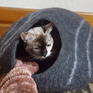 50cm Wool Felt Stripe Design Cat Bed, Handmade Wool Pet Bed, Round ...