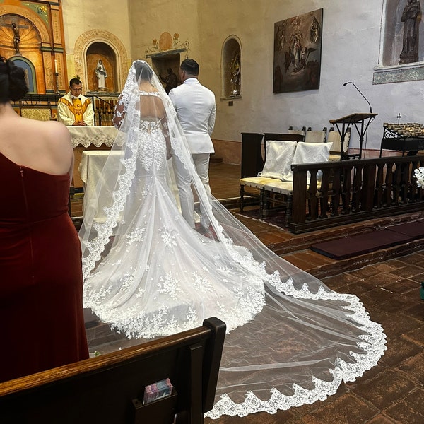 1 Tier Cathedral Mantilla Lace Veil,lace 1st Communion Mantilla Veil in Cathedral, Catholic Lace ...