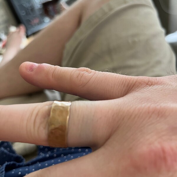 Wide Gold Ring, Mens 18kt Gold Ring, Hammered Gold Ring, Thick Gold ...