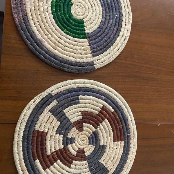 Handwoven Grass Crafts Set Trio of Shallow Trays, Bowls, or Baskets ...