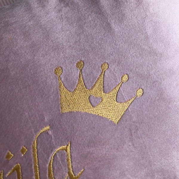 Mini Crown Embroidery Design, Small Crown Machine Embroidery Designs ...