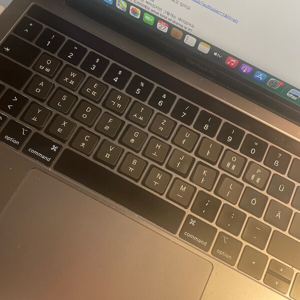 Retro Bluetooth Korean Keyboard & Mouse Set, Pink and Gray Color ...