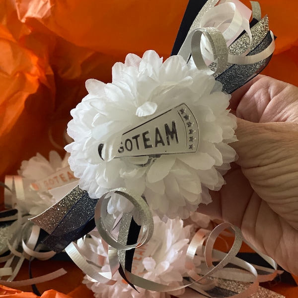 Homecoming Ring Mum - Etsy