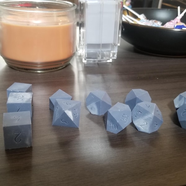 Alien Pyramid Dice Tower - (designed by Fatesend) - Etsy