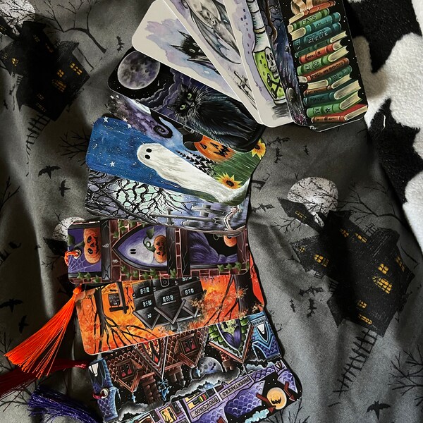 Ghost Pocket Hug, Handpainted Wooden Ghost With Red Heart, Spooky ...