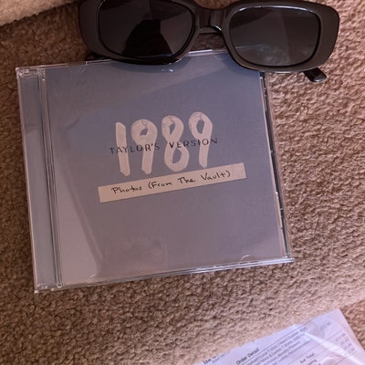 Vintage Rectangular Y2K Clout Sunglasses Retro Party Vibes Perfect for ...