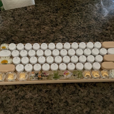 Leaf Typewriter Style RBG Keyboard With Number Pad and Wrist Rest - Etsy