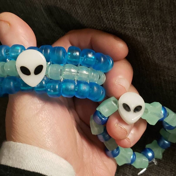 Alien Kandi Beads | Glow in the Dark/uv Reactive Packs of 5, 10, 20, or ...