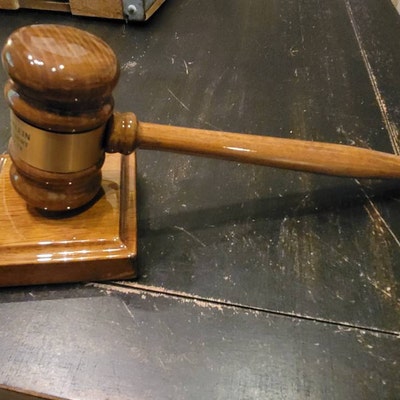 Personalized Engraved Gavel Stand With Gavel, Rosewood Piano Wood, Gift ...