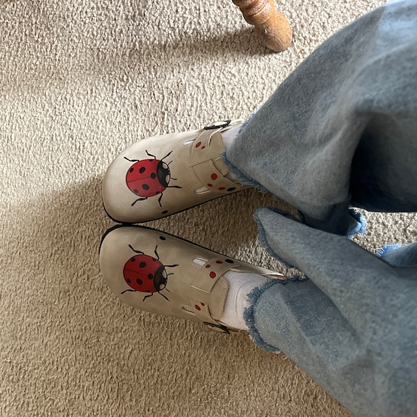 LADYBUG Themed Professional Womens Clogs, Comfortable Nurse & Doctor ...