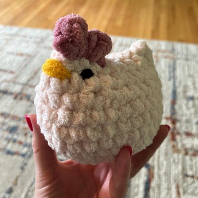Mabel Chicken CROCHET PATTERN - Etsy