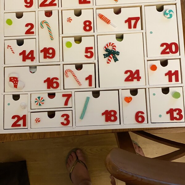 Red Felt Advent Calendar Numbers, Self Adhesive Cut No.'s 1 - 25 ...