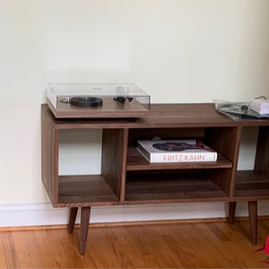 White oak turntable and stereo cabinet with album storage. Mid | Etsy