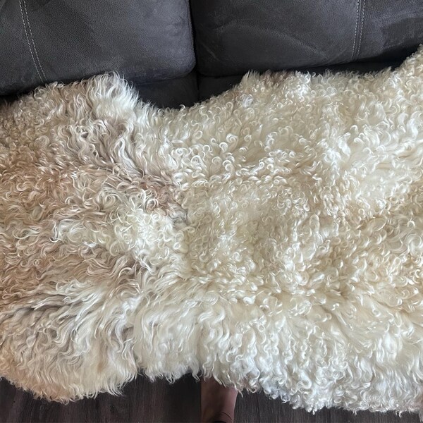Natural Sheepskin Tanned Handmade Sheepskin.curly Sheepskin.genuine ...