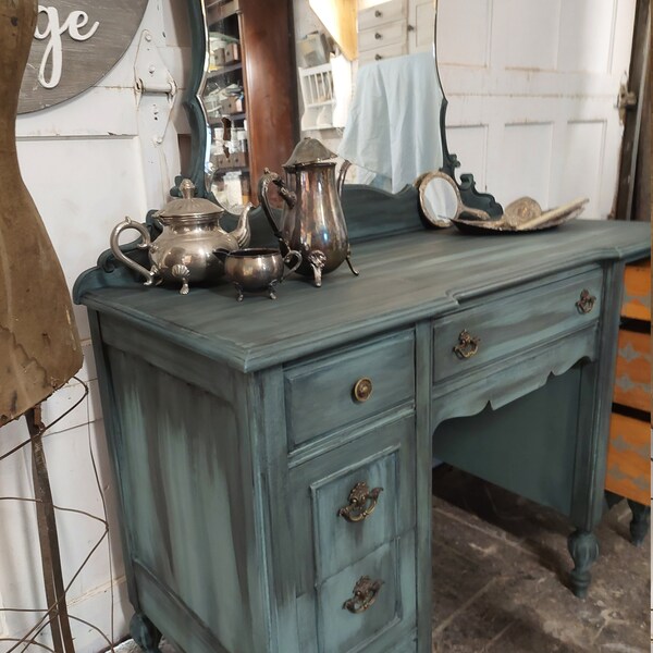 Elegance - Blue Chalk Style Paint for Furniture, Home Decor, DIY ...