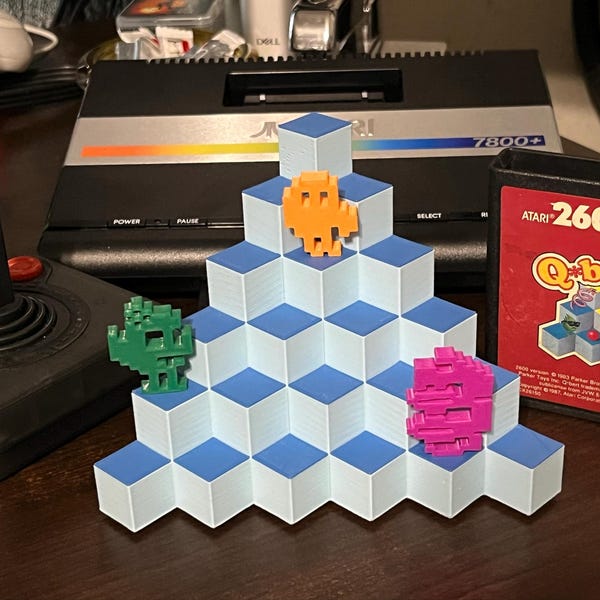 Atari 2600 Diorama - Q*bert - Art / Shelf Decor / Game Room - Etsy