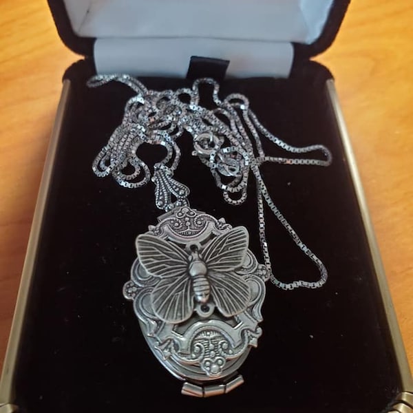 Four Photo Locket, Butterfly Locket.4 Photo Locket.family Tree Locket ...