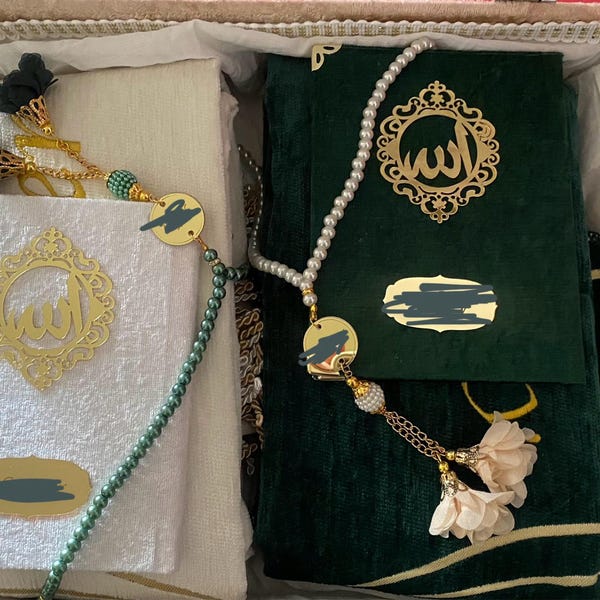 Personalized Couple Prayer Mat Set 2 Rose Patterned Heart Shaped Prayer ...