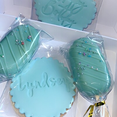 Well Done Treatbox Graduation Cookie Box Gift for Exam Results ...