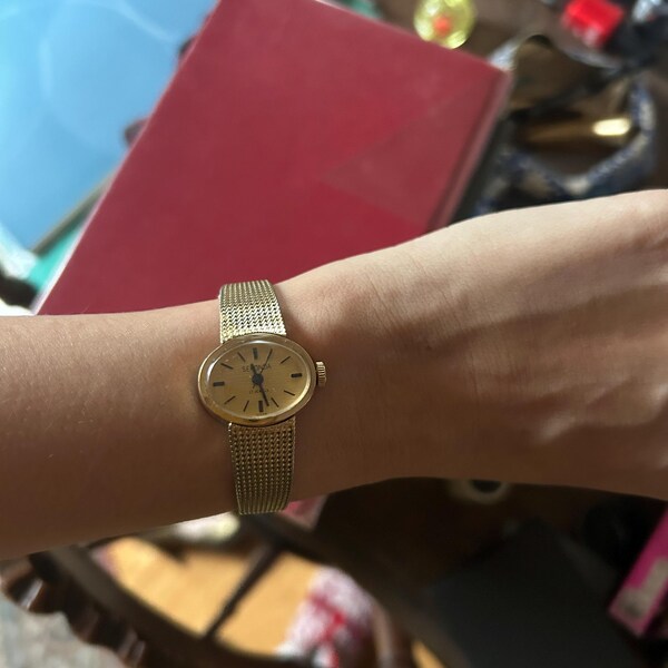 Stunning 1960 Vintage Swiss Ladies Wristwatch Mirus Golden Color Case ...