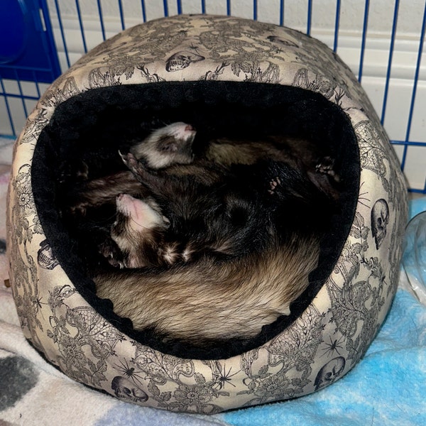 Make Your Own Guinea Pig Slipper Snug: Digital Sewing Pattern and ...