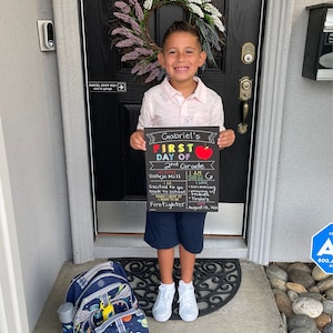 2-in-1 Reusable Back to School Sign, First & Last Day of School Sign ...