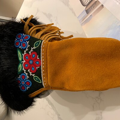 First Nations Blueberry Medallion and Earrings - Etsy