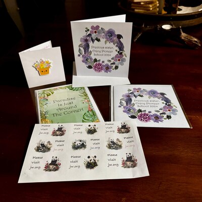 JW Encouraging Card Reminding Friends That They Are Loved Jehovah's ...