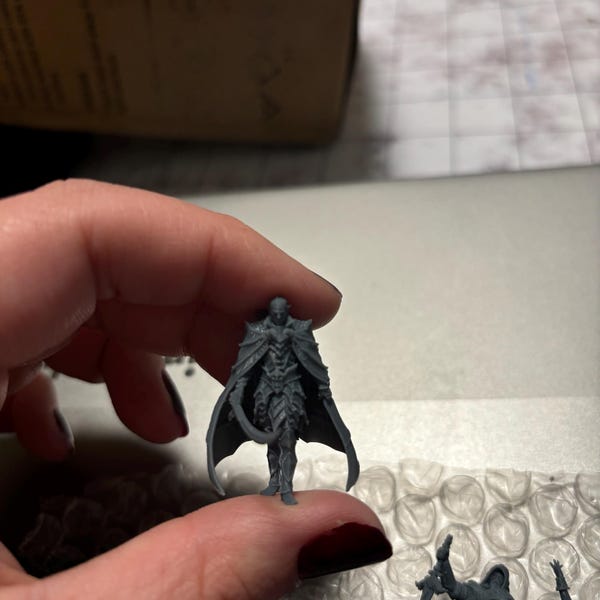 Vampire Lord Mutated Feral Spawn Miniature 28mm,32mm,54mm Scales Undead ...