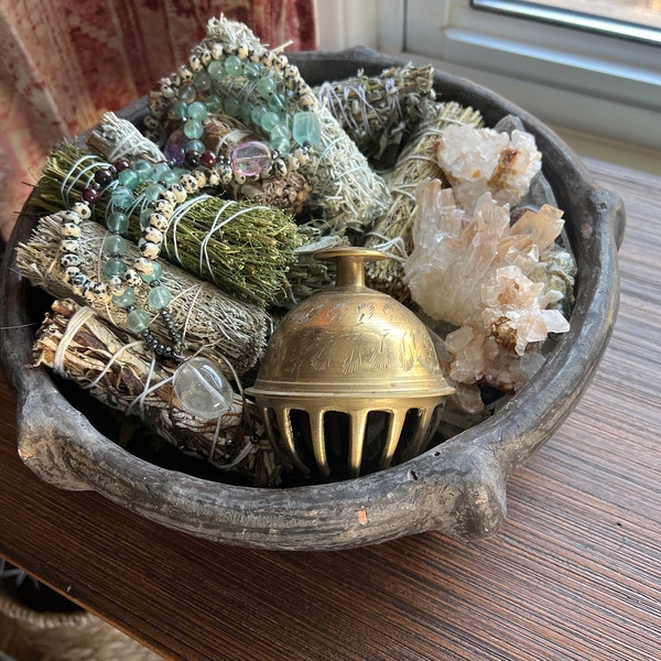 Witches Metal Cauldron Antique Offering Bowl Incense Burner Wiccan ...