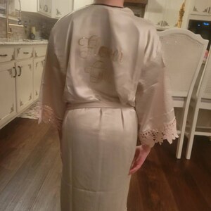 Ruffle Floral Flower Girl Robe / Flower Girl Gift / Bridesmaid Gift ...