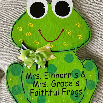 FROG TEACHER SIGN Wall Art Hanger Plaque Decor Hand Painted Handcrafted ...