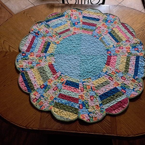 Quilted Table Topper Pattern - Dresden Plate Table Topper - PDF Instant ...