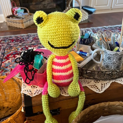 Easy Pattern Crochet Frog With Long Legs Frog Amigurumi PDF Crochet Toy ...