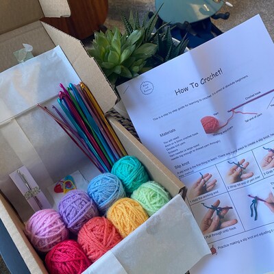 Childrens Sewing / Cross Stitch Kit With Binca Fabric, Blunt Needle and ...