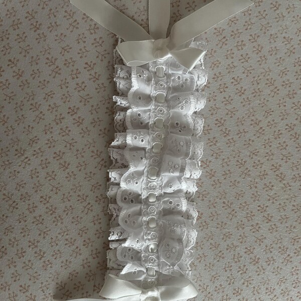 Dainty Deer & Bow Chain Necklace - Etsy