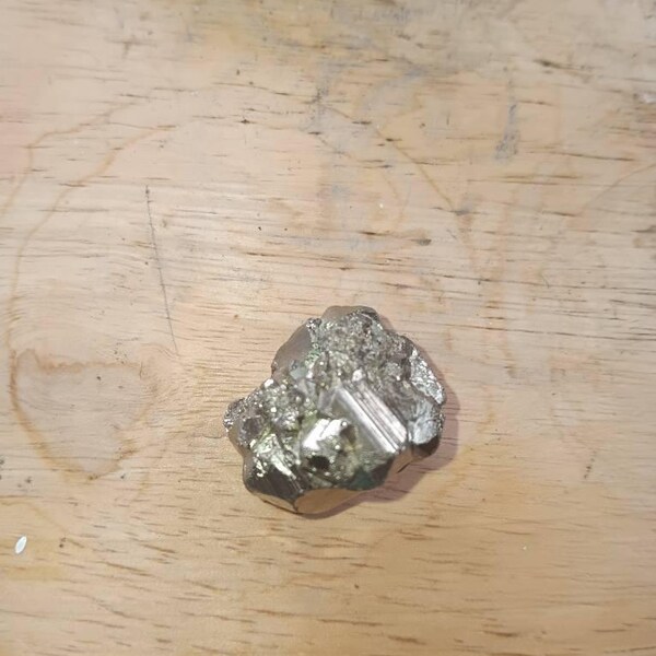 Pyrite Crystal - Pyrite Stone - Fool's Gold Raw Rock - Pyrite Crystals ...