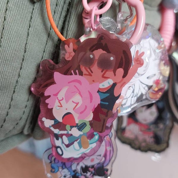 Alien Stage Keychains - Etsy