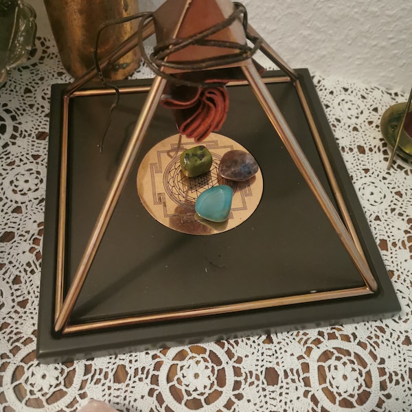 Copper Energy Pyramid for Meditation Healing – Wood Copper Giza Pyramid ...