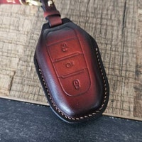 Vinfast VF E34 Key Fob Cover, Vinfast Key Case, Leather Car Key Fob ...