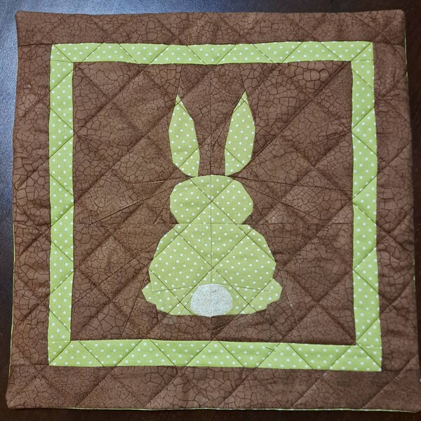 Bunny's Back Quilt Block Pattern, PDF Instant Download, Easter Bunny ...