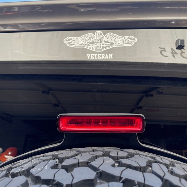 U.S. Submarine Service Veteran Vinyl Cut Decal With Submariner Dolphins ...